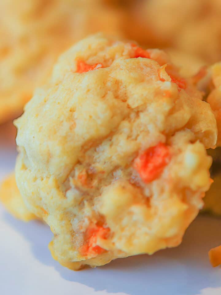 Creamy Coconut Pineapple Macaroons - My Cookie Journey