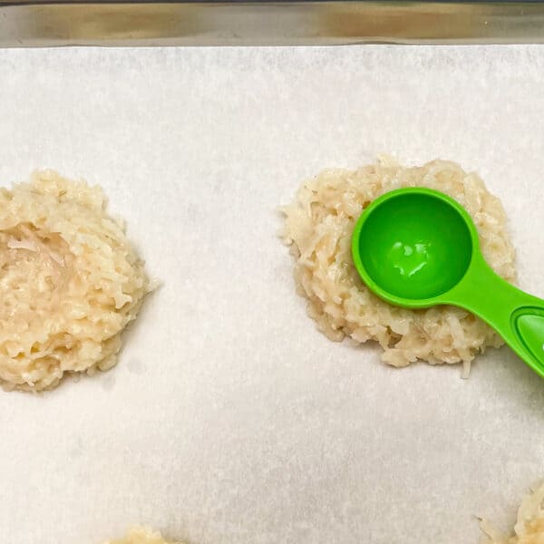 Creamy Coconut Pineapple Macaroons - My Cookie Journey