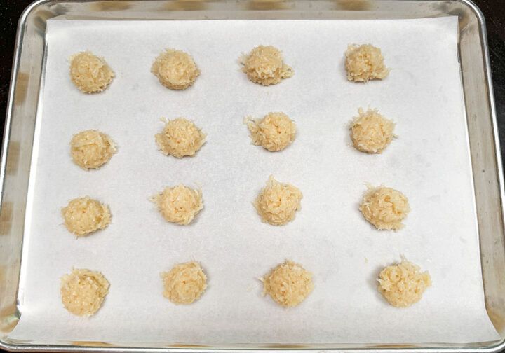 Easy Creamy Coconut Macaroons - My Cookie Journey